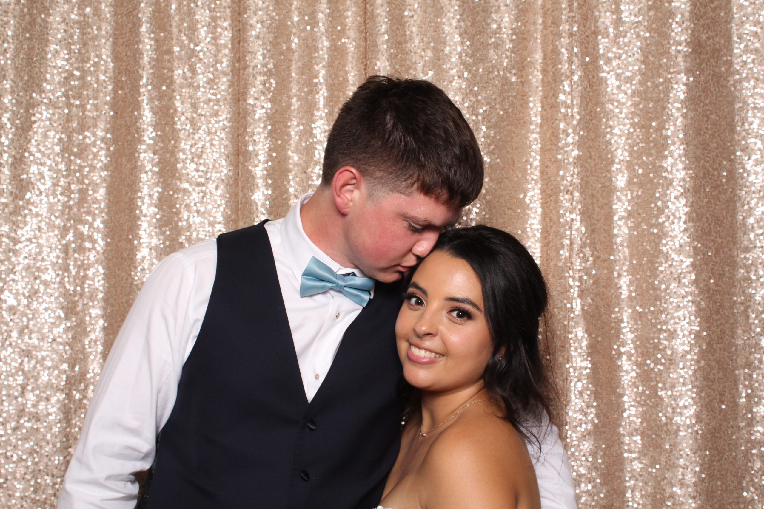 Parissa & Jeffery - True North Photo Booth