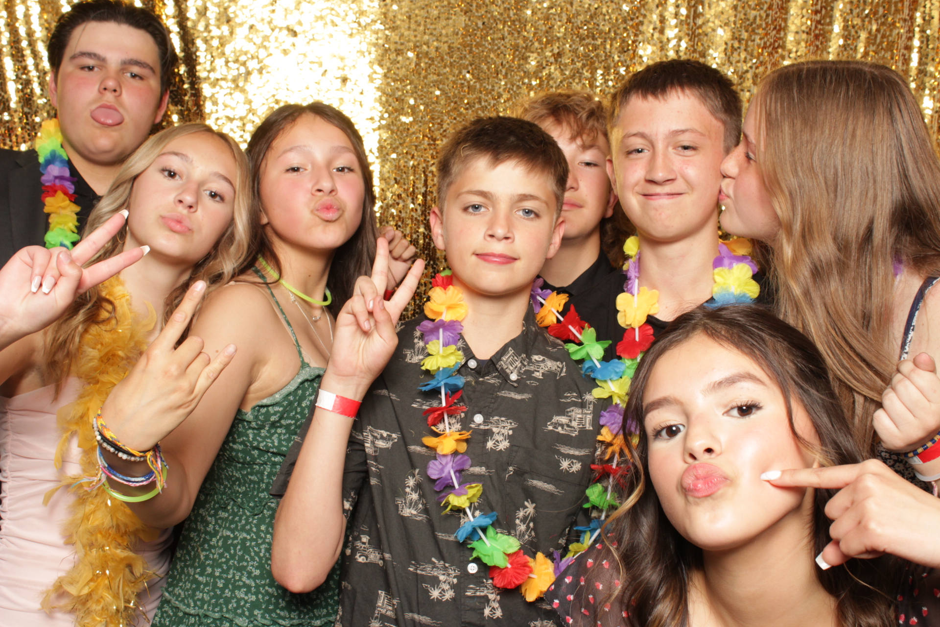 École St. Anne School Grade 8 Graduation - True North Photo Booth